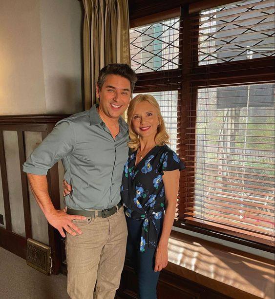 Virgin River: How Old Muriel Is (& Her Age Gap With Cameron) Explained